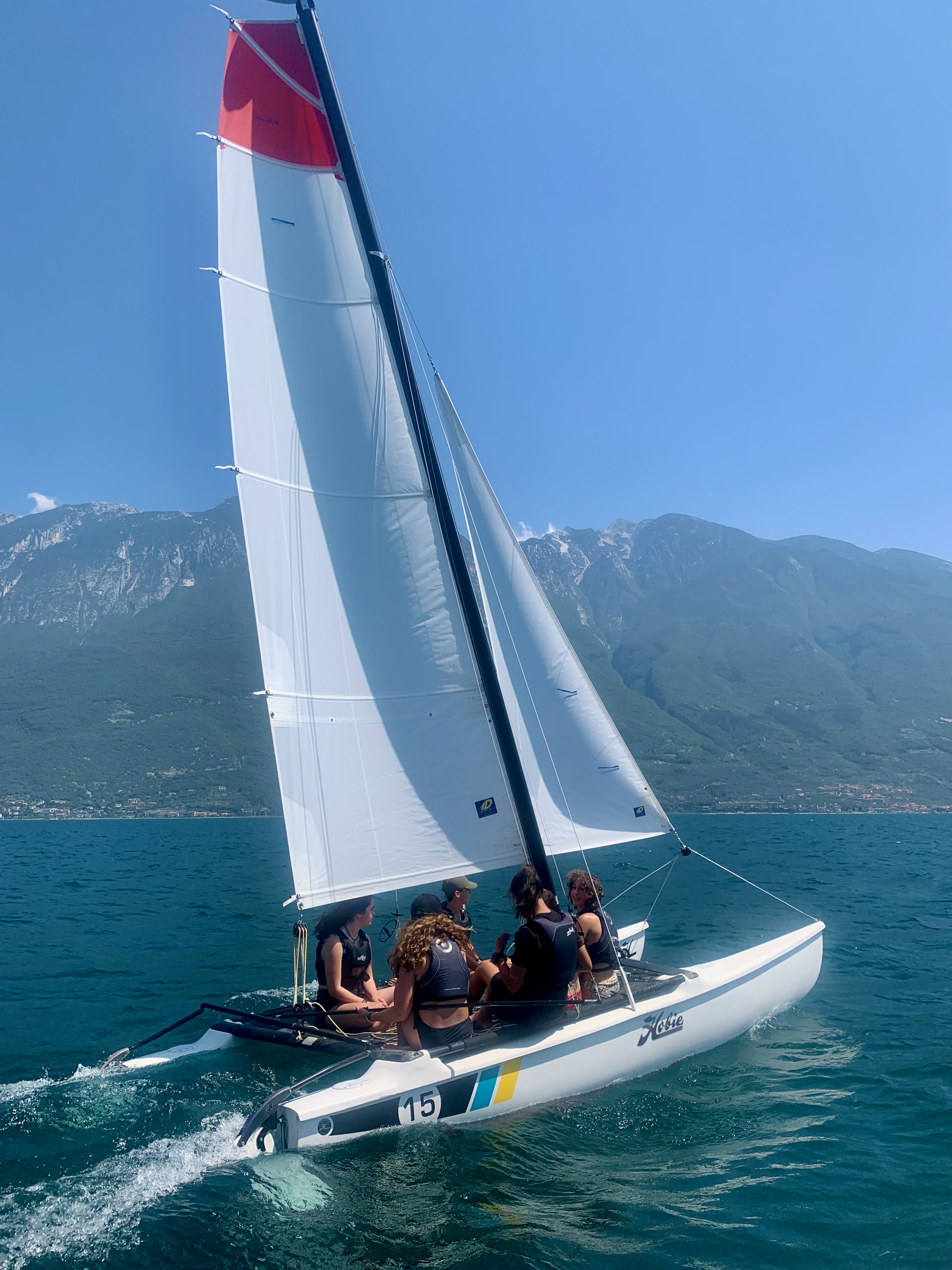 Lezione di Vela su Catamarano di Livello Principanti - Campione Univela